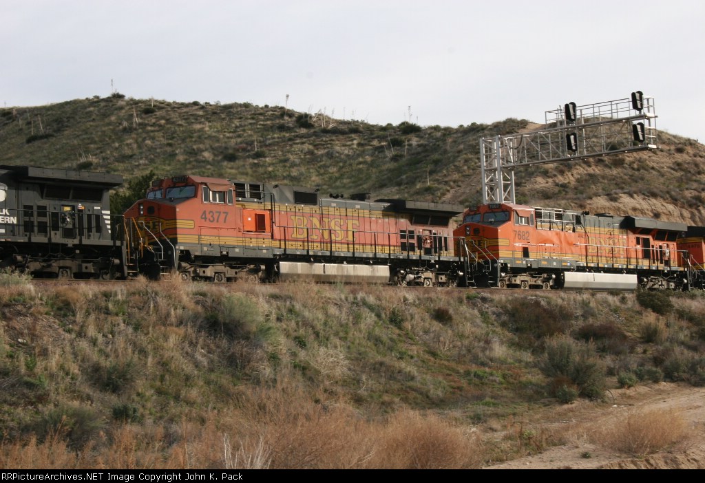 BNSF 4377